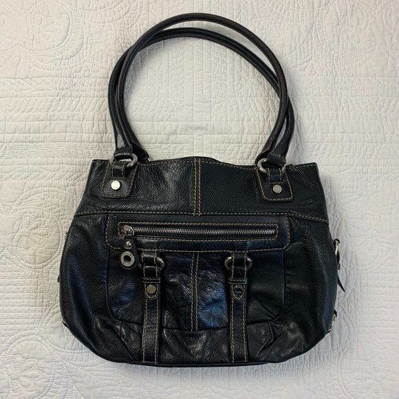 Tignanello | Bags | Tignanello Ladies Black Purse Bag With Lots Of ...
